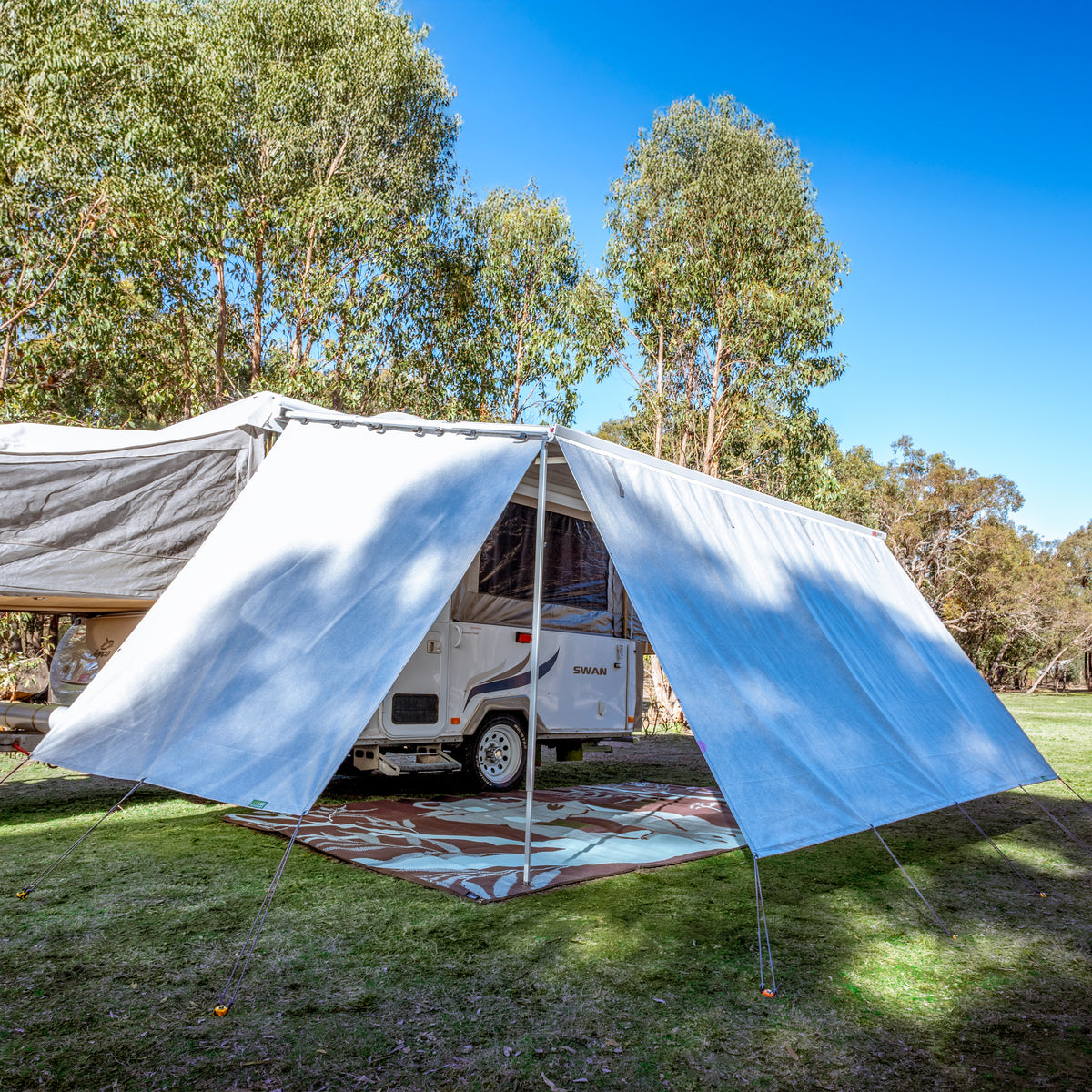 Rain Blocker Walls – Xtend Outdoors
